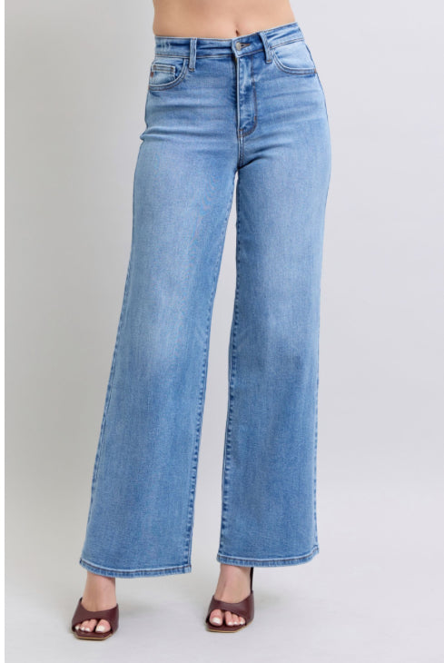 Judy Blue HW Vintage Wash Retro Wide Leg – Willow at Merle Norman